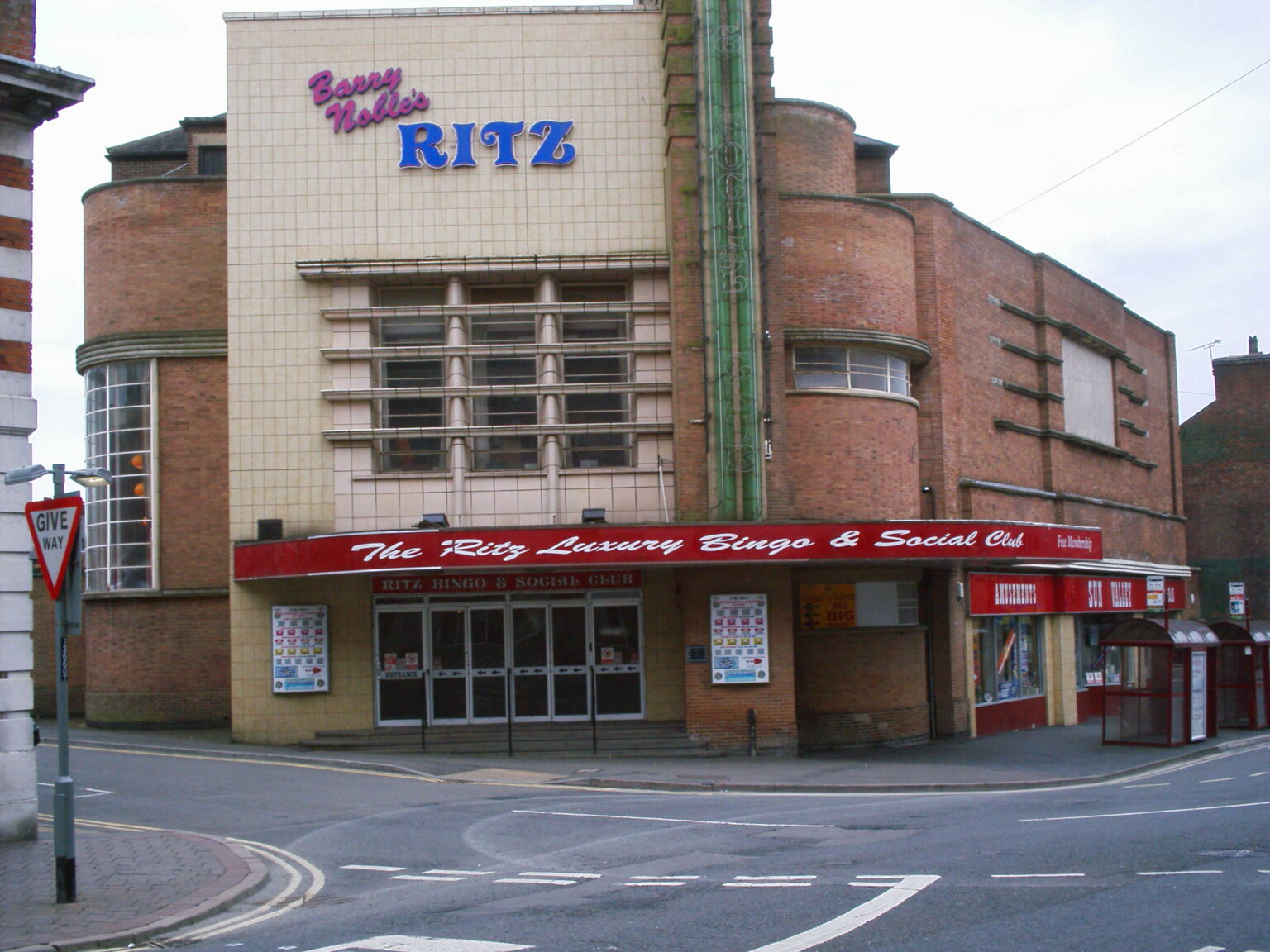 Beacon Bingo Hall (Ritz) Ilkeston – History and Paranormal Sightings